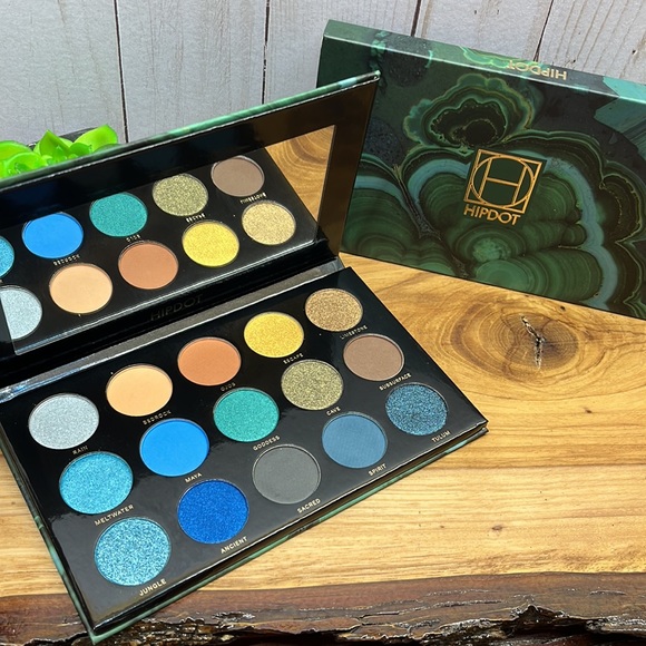 hipdot | Makeup | Hipdot Cenote Pressed Eyeshadow Palette | Poshmark